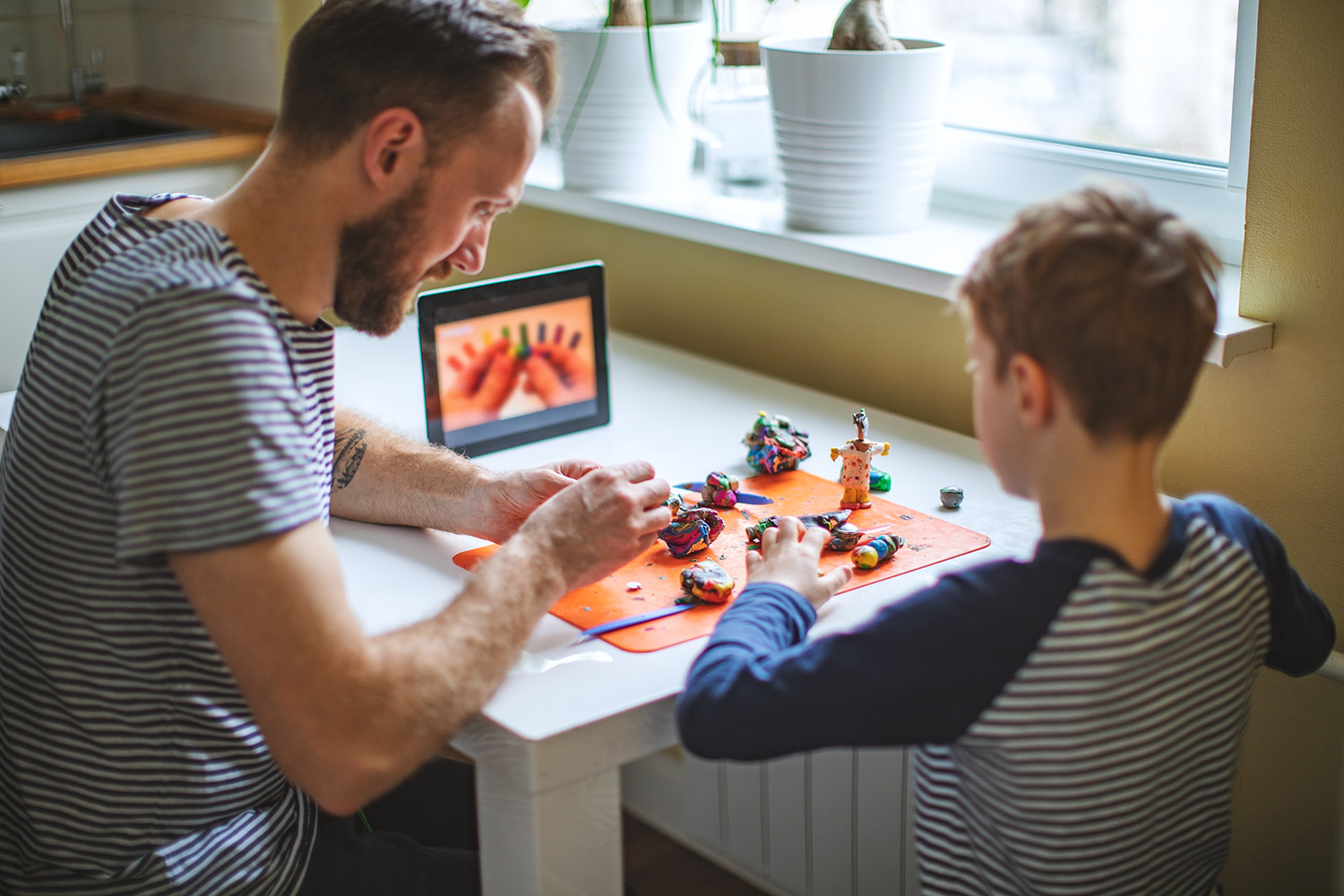 Tech-Savvy Parents Demand Smart Brands – JPL